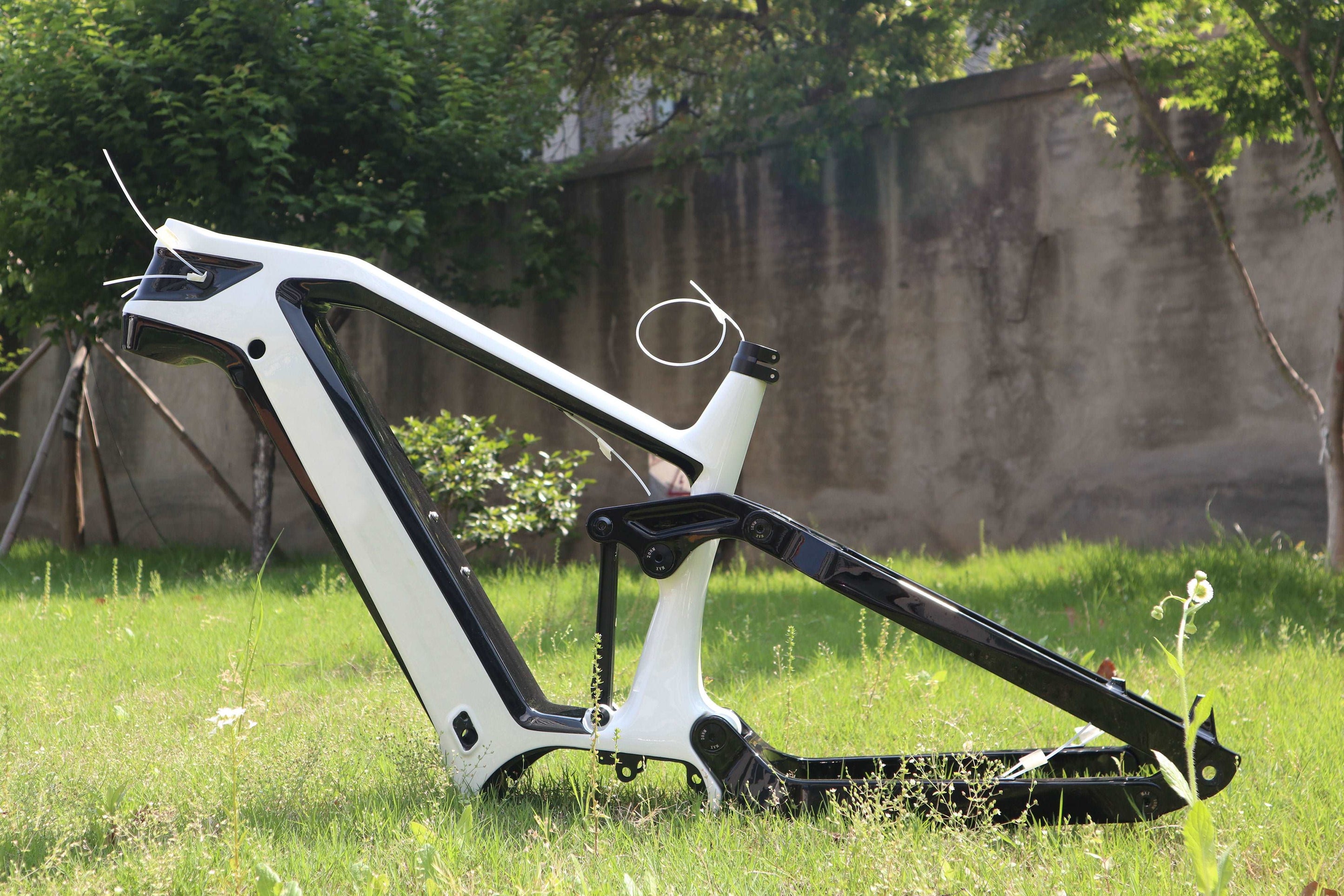 4LEAF full suspension LOKI frameset – 4LEAF Bikes